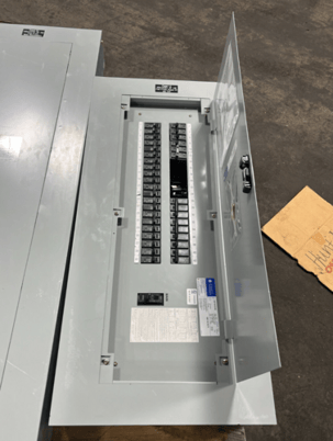 225 Amp. General Electric, AQF3422AB, Panelboard, A Series II, 208Y/120 ...