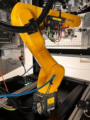 Fanuc, LR Mate 200iD/7L, 6-Axis robot, R-30iB Plus control, 7 Kg, 911mm ...