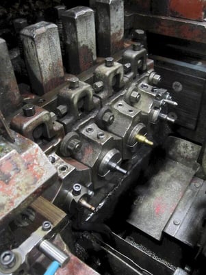 1/4" National #S-2, 5-die cold nut former, 250 PPM, bushing cut-off, 15 ...