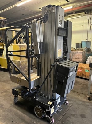 350 lb. JLG #20AM, push around vertical mast lift, 20' platform height ...