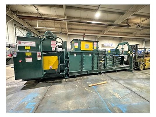 International #IBC-434, Horizontal Baler, Auto Tie, 8" Bore, 50 HP ...
