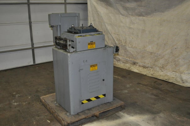 12" x .125" CWP, coil straightener, 7-roll, entry & exit pinch rolls ...