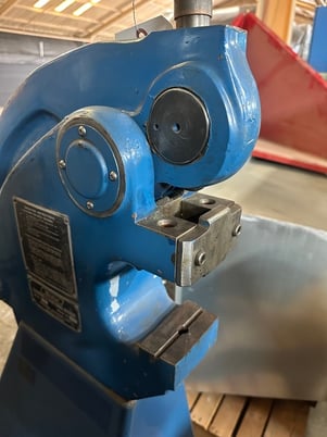 Marchant #4A, Sheet Metal Shrinking Stretching Machine, 4" throat depth ...