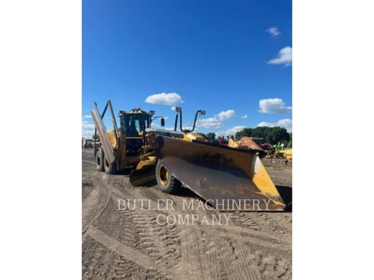 Caterpillar 140 M2, Motor Grader, 8643 hours, S/N: M9D00730, 2011 for ...