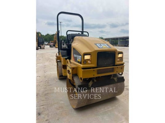 Caterpillar CB24B, Twin Drum Roller, 506 hours, S/N: 2X401981, 2019 for ...