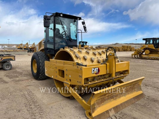 Caterpillar CS56B, Compactor, 924 hours, S/N: 48400401, 2023 for Sale ...