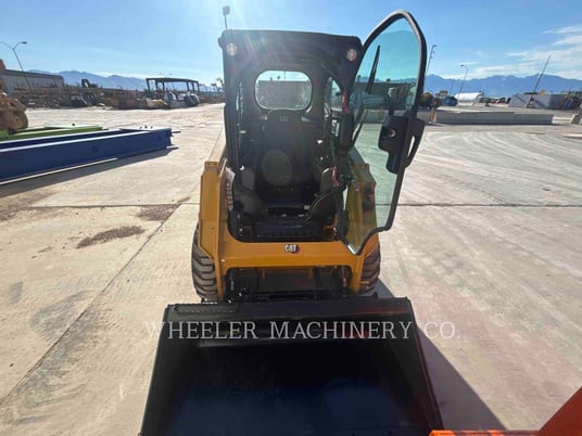 Cat 226D3 C3H2, Skid Steer Loader, 413 hours, S/N: EK502791, 2024 For ...