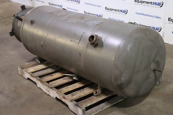 120 Gallon vertical air compressor receiver tank for Sale | Surplus Record
