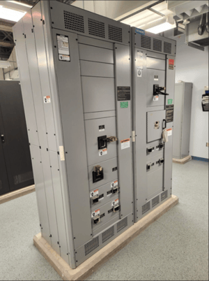 1200 Amp. Siemens, UPS Paralleling Switchboard, 480V 1200A SB3 REV.A ...