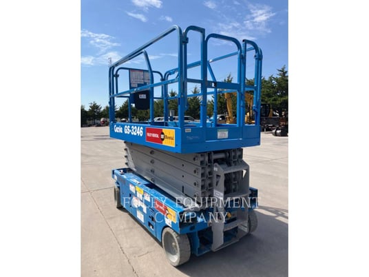 Genie Industries GS3246, Lift Scissor, 392 hours, S/N: GS46P-143360 ...