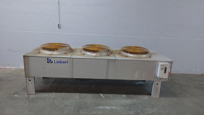 Liebert #CDF308LA, 3-Fan Condenser, 132" L x 38" width x 43" H, 302/162 ...