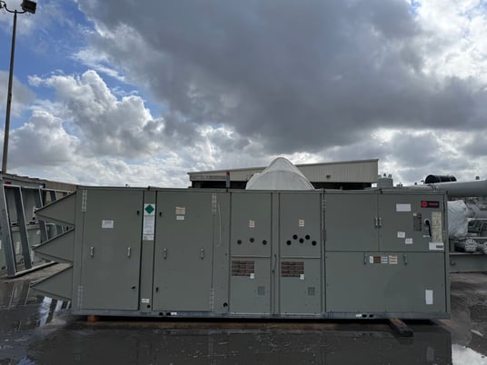 27.5 Ton, Trane #Voyager, RTU package unit DX cooling 230 V. gas heat ...