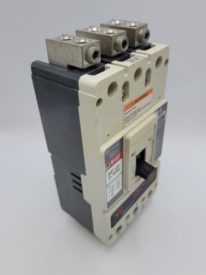 400 Amps, Cutler-Hammer, HMCP400X5, Feed-Thru Circuit Breaker, 600VAC ...