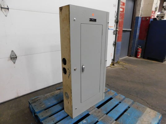 400 Amp. Kinney Electrical, 311750, panelboard, 120/208 Volts, 3 phase ...