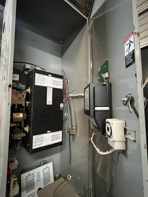 600 Amp. Asco, automatic transfer switch, 480 Volts, 60hz, 3-phase, car ...