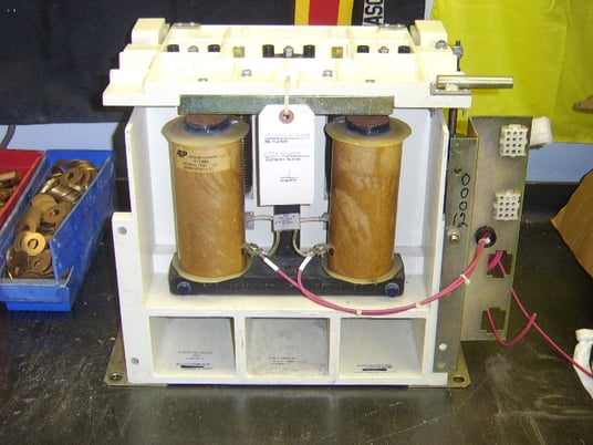 400 Amp. General Electric, CR194, bolt-in vacuum contactor, 7.2 KV ...