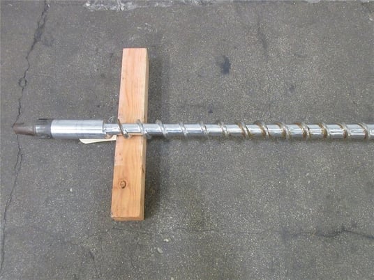 2.5" Davis Standard, shank style extruder screw, 24:1 L/D, mixing pins ...