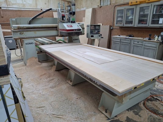 Komo #VR-512, CNC router, 15 HP, drilling on X and Y-Axis, 8 position ...