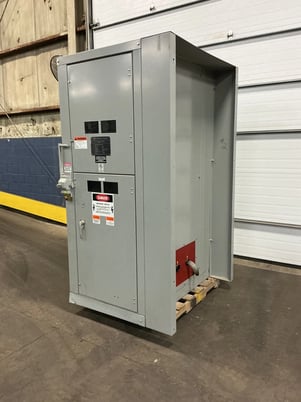 600 Amp. General Electric, metal enclosed load interrupter switch, 15 ...