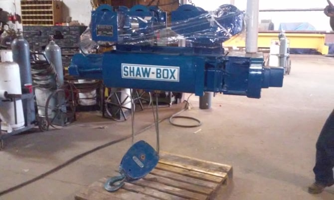 10 Ton, Shaw-Box, w/underhung motor driven trolley, 13.5 FPM hoist, 45 ...