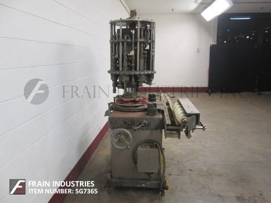 Consolidated / Pneumatic Scale, automatic, 8 head rotary chuck capper ...