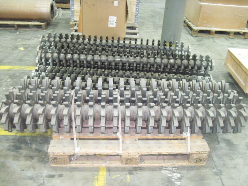 11" x 23" Lubo, double deck star screen, used for Sale | Surplus Record