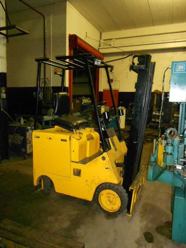 2000 lb. Allis-Chalmers #Ace-30A, electric lift truck, 130" lift height ...