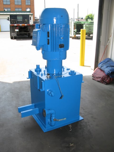 40 HP Vickers vane pump, 63 gpm to 900psi, Rexroth radial piston pump ...