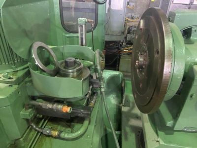 Gleason #572, cutter grinder, automatic cycle, index plates, wheel ...
