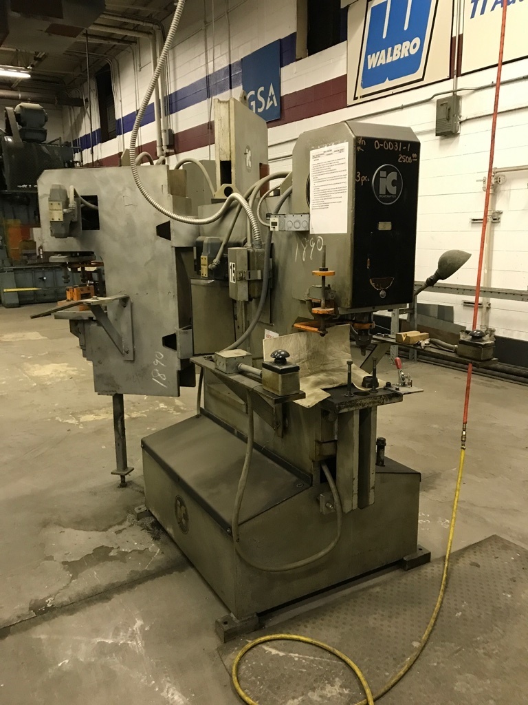 5" x 5" x 3/8" Iron Crafter #HMW70-70, ironworker, 70 ton, 15" throat ...
