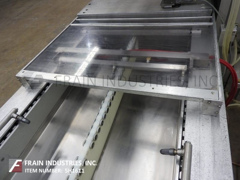 Multivac #R5200, inline, intermittent motion, roll-stock, form, fill ...