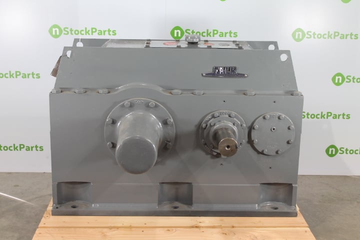 500 HP @ 1750 RPM, Falk #2090-Y1-LD-2.76, gear reducer, 383 RPM output ...