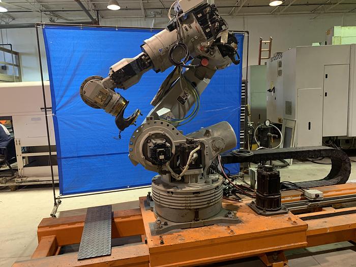 Motoman, ES200N, 6-Axis CNC robot w/NX100 control on 16' 7th Axis track ...
