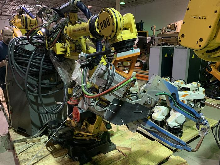 Fanuc, R-2000iA/200F, 210 KG x 2655mm, 6-Axis robot, R30iA Control, Aro ...