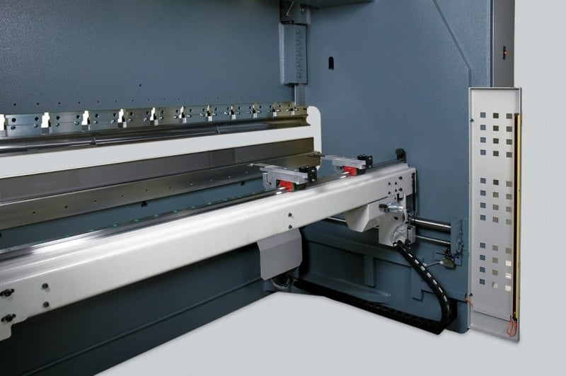 165 Ton, Haco Synchromaster #165-10-8XR, hydraulic, 10' overall, 102" between housing, 22 HP ...