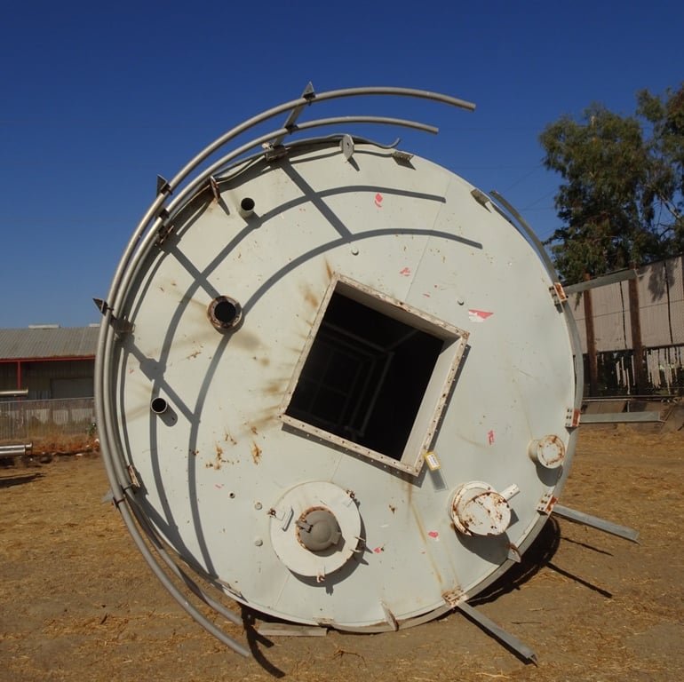 Mild Steel Silo, 1750 cu.ft., 12' x 15', cone bottom, dust collector ...