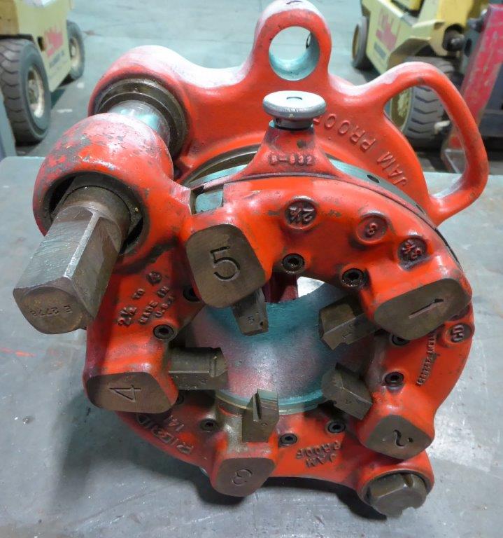 2.5 4 Ridgid 141 geared pipe threader one set of dies jam proof for reliable power drive pinion fast action cam type for Sale Surplus Record