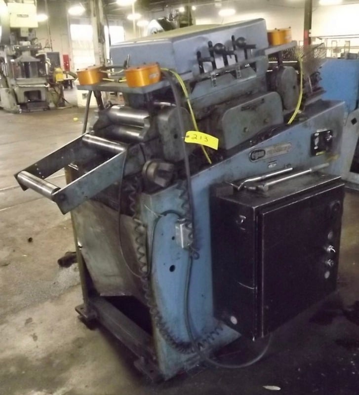 Egan #S30-615, 15" width, .030-.187", 3/4 rolls, powered infeed pinch ...