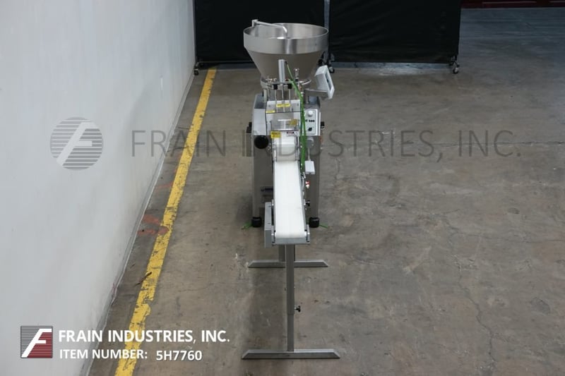 Vemag #500, continuous, twin screw, vacuum stuffer, 500-2200 Kg' s per ...