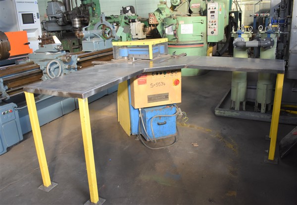 5/32" x 10" x 10" Americor #254, hydraulic corner notcher, foot treadle ...