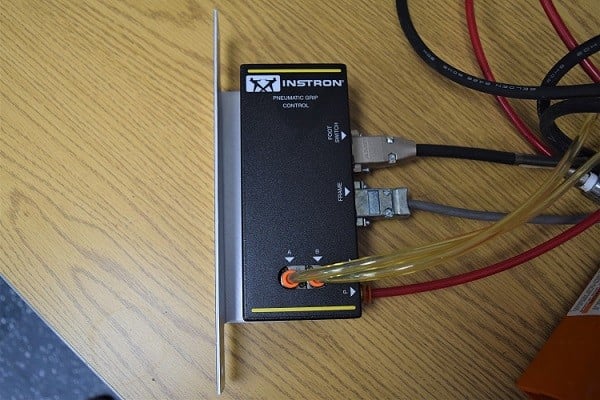 Instron Pneumatic Grips, Used Set Of 5kn Capacity for Sale | Surplus Record