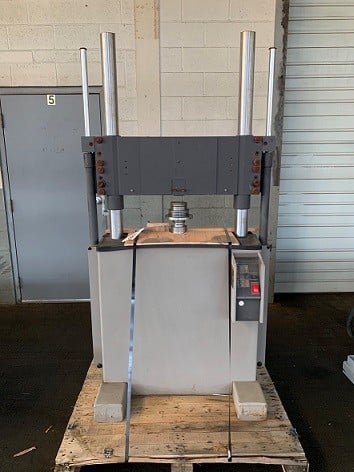 55 KIP (250kn) MTS #380.25 Fatigue Testing Load Frame for Sale ...