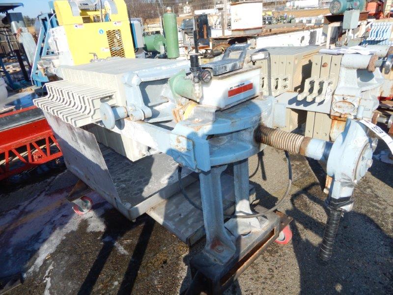 18" x 18" Klico, plate & frame filter press, 13 plates, on wheels for ...