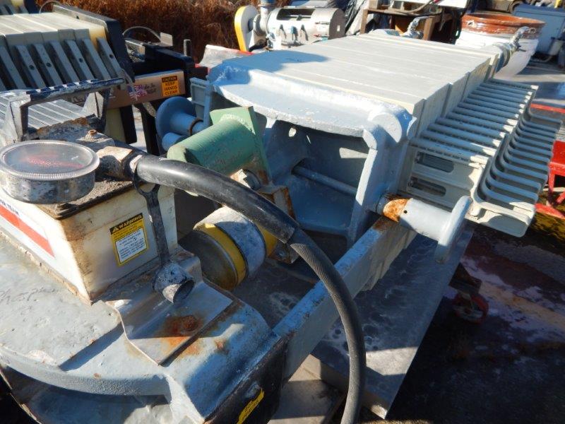 18" x 18" Klico, plate & frame filter press, 13 plates, on wheels for ...