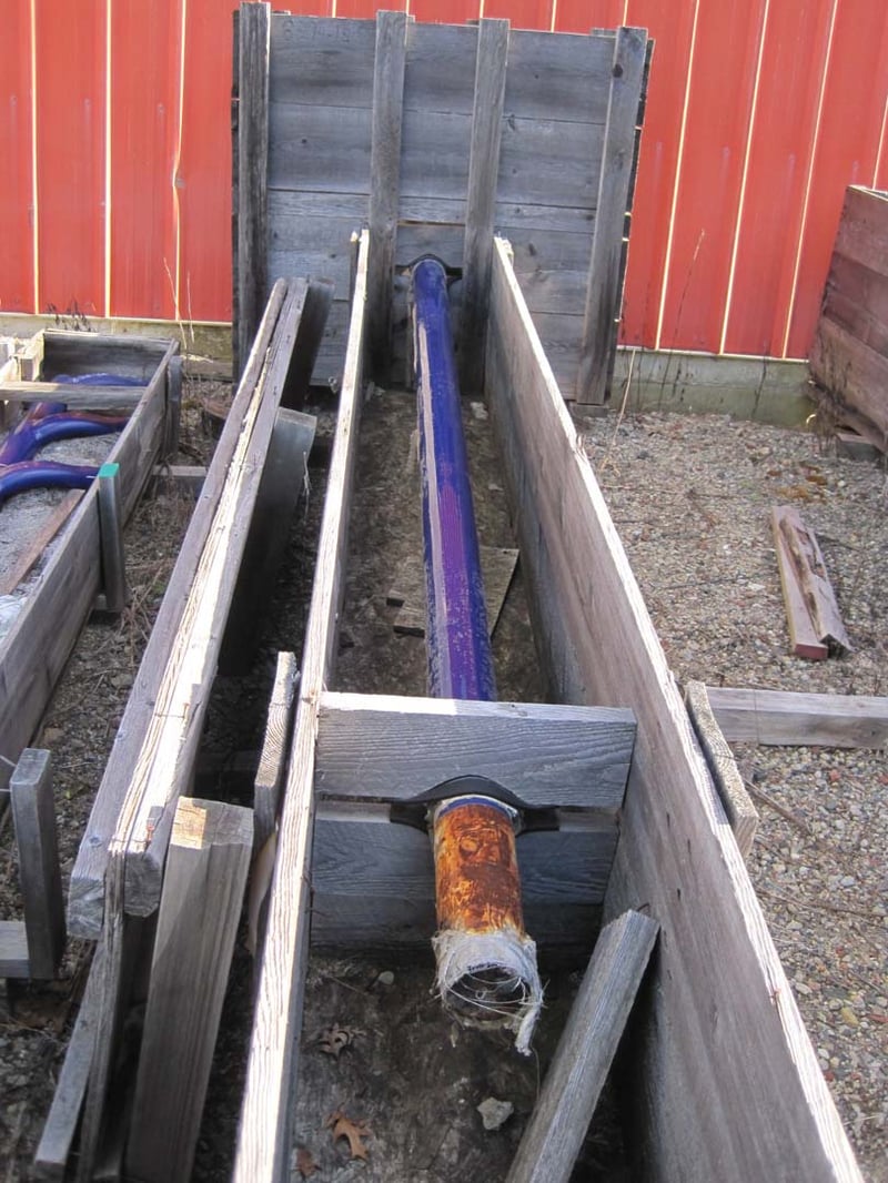 Reglassed glass lined retreat curve agitator, 4.5" x 54" x 150" long, 6 ...
