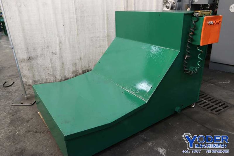 60" x 7" Cincinnati slitting line, 30000 lb., Control panel, pinch roll ...