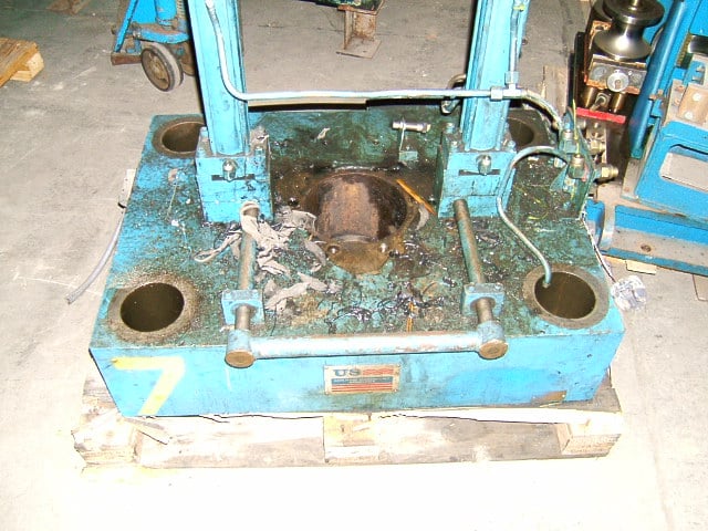 1-1/2" x .083" Yoder #W-15/W-20, tig welder tube mill, 26" abrasive ...