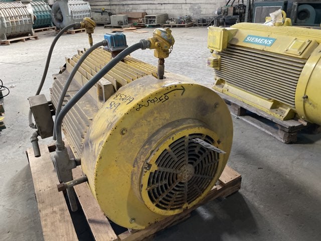 300 HP 3600 RPM General Electric, Frame 509LS, TEFC BB, 4160 Volts for ...