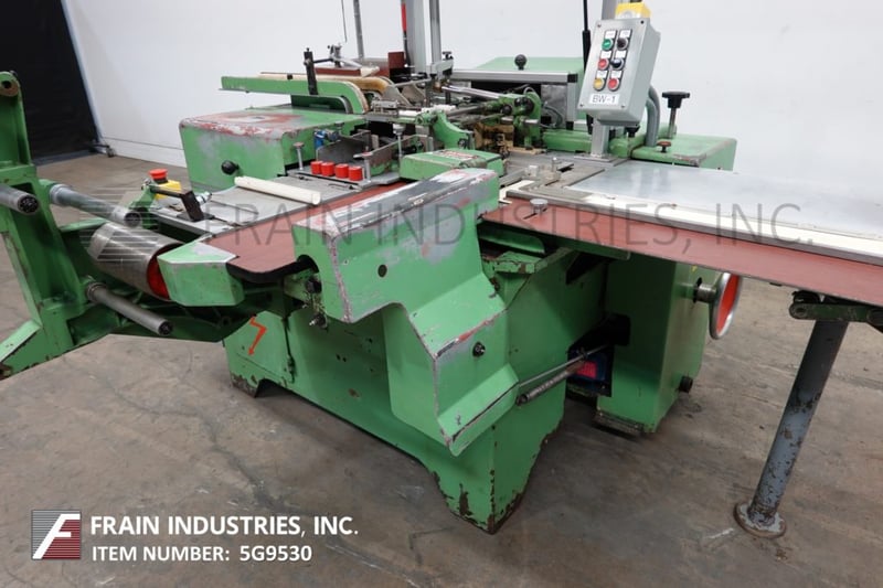 Ulma, chocolate foil and paper bar wrapping machine, control panel has ...