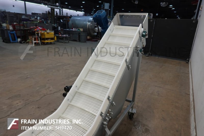 Nercon, Stainless Steel, inclined cleated conveyor, 16-1/2" infeed ...